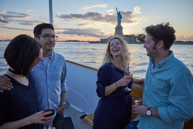 NYC: Sunset Cruise on a Small Yacht with a Drink - Authentic Feedback from Travelers