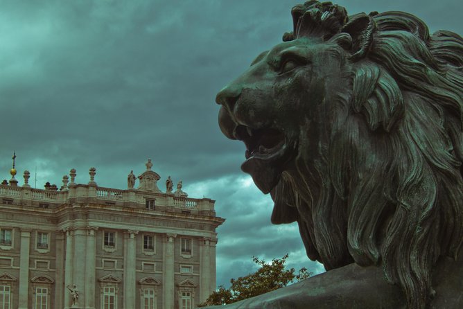 Old Town Madrid and Tapas Tour - Inclusions and What to Expect