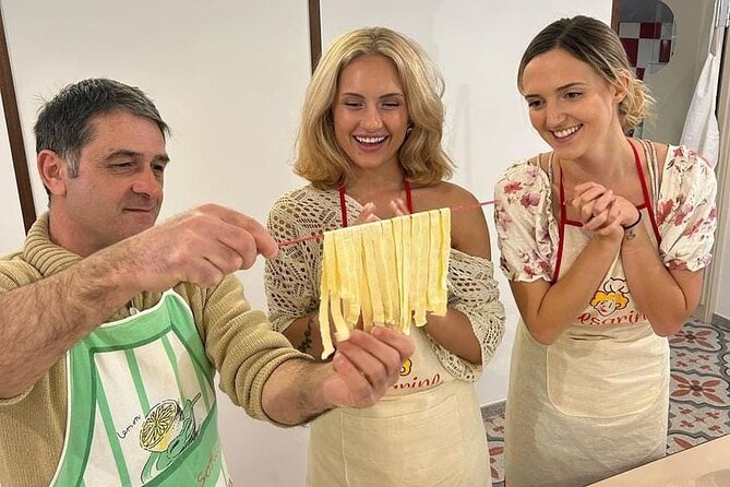 Pasta, Mozzarella, and Tiramisu Cooking Class Review - Engaging Host and Welcoming Atmosphere