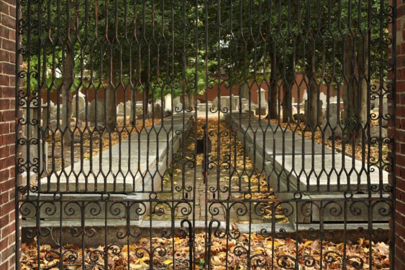 Philadelphia: Ghosts of Philadelphia Walking Tour - The Sum Up: A Ghostly Glimpse into Philadelphia