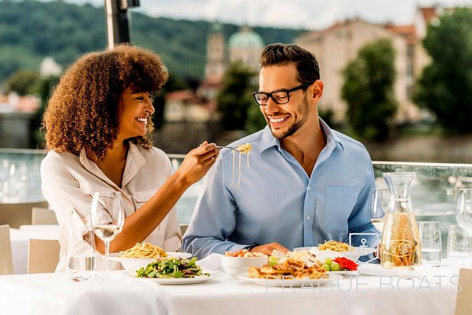 Prague Boats 2-hour Lunch Cruise - Cuisine and Dining Experience