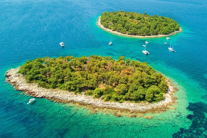 Private 3 Islands Tour With Speed Boat to Blue Lagoon and Solta From Split or Trogir - Inclusions and Exclusions