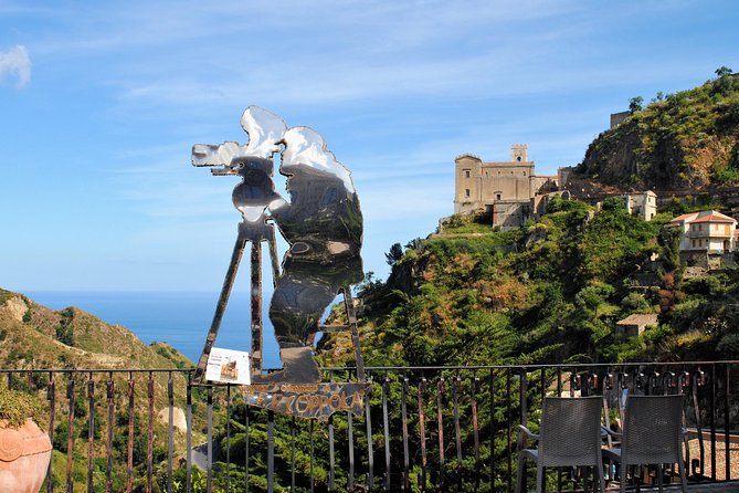 Private and Guided Godfather Tour From Taormina With Lunch - Customer Experiences and Reviews