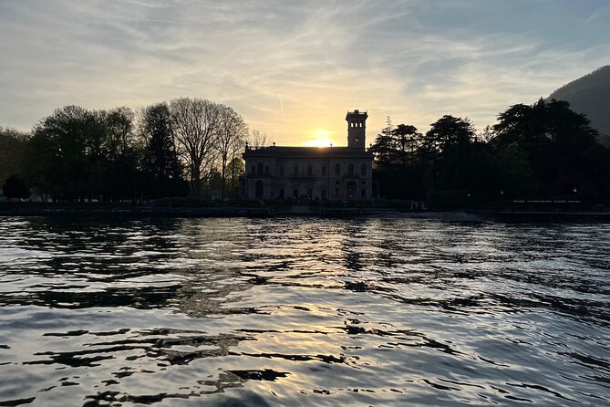 Private Boat Tour on Lake Como From Bellagio - Meeting Point and Accessibility