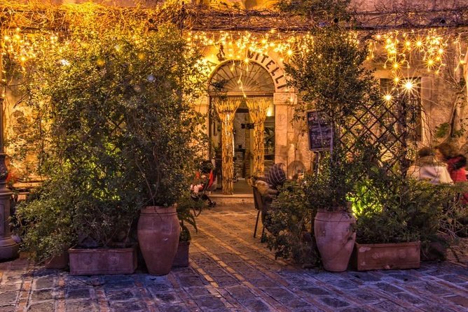 Private Excursion to Taormina From Catania on the Ways of the Godfather - A Stroll Through Taorminas Streets