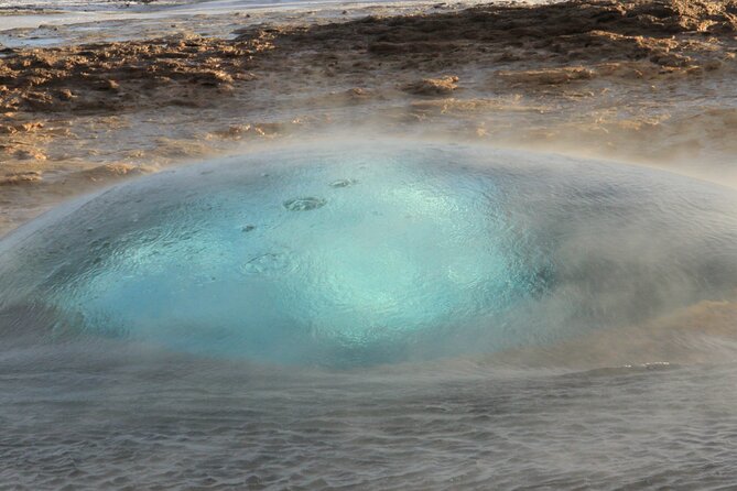 Private Golden Circle and Secret Lagoon Tour From Reykjavik - Exploring Thingvellir National Park