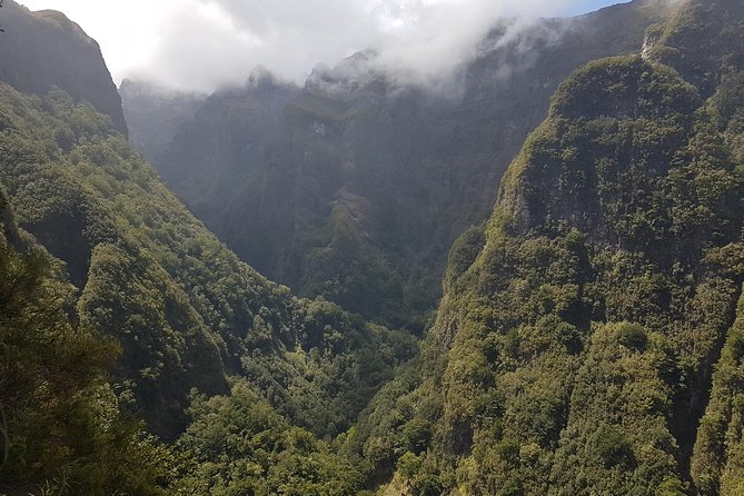Private Guided Walk Levada Caldeirao Verde - Understanding the Importance of a Private Guide