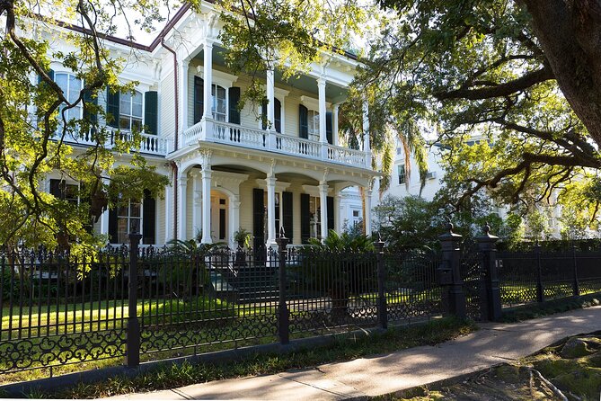 Private New Orleans City Tour With Local Expert Guide - Guide Expertise and Engagement
