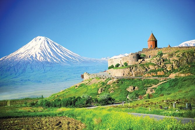 Private Tour to Khor Virap, Ancient Areni Cave or Areni Winery, Noravank - Tour Experience