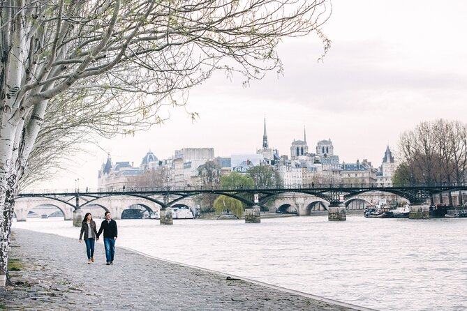 Private Vacation Photography Session With Local Photographer in Paris - Inclusive Pricing and Flexible Booking