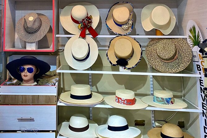 Rainforest Wildlife, Panama Hat Makers, Traditional Cuisine. SHORE TOUR - Visiting the Panama Hat Factory