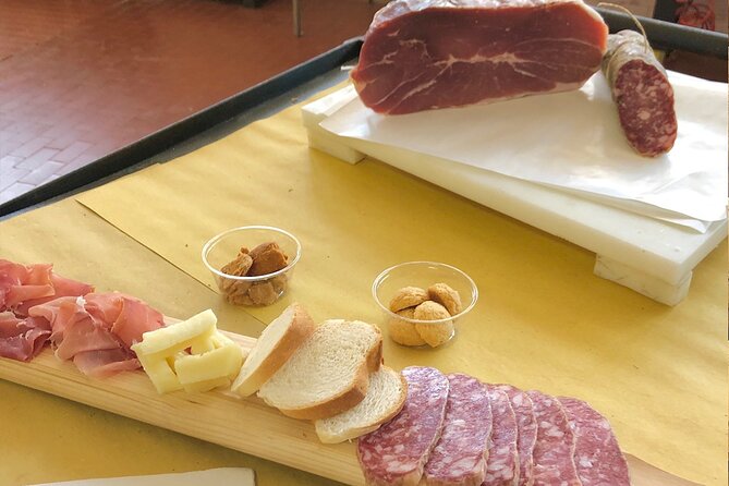 Reggio Food Tour: Parmigiano, Balsamic, Cured Meats & Wines - Discovering Local Vineyards and Wine Tasting