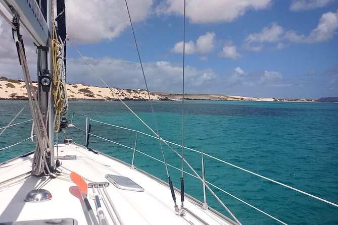 Sailing Tour Around the Lobos Island Natural Park / 4h - Included Amenities and Provisions