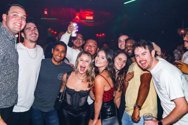 San Diego: Gaslamp Quarter Drink, Mingle & Dance Club Tour - What This Tour Means for You