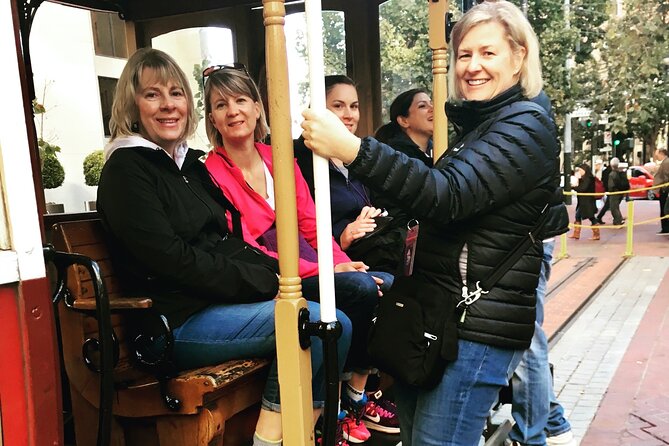 San Francisco Full-Day Tour by Cable Car & Foot - The Iconic Lombard Street