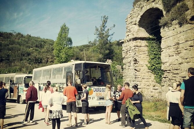 Side Village Tour and Green Lake Cruise Combo Tour - Booking Information