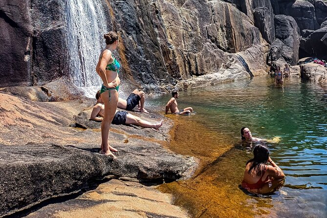 Small Group Hike to Saco Bravo Waterfall - Exploring the Saco Bravo Waterfall