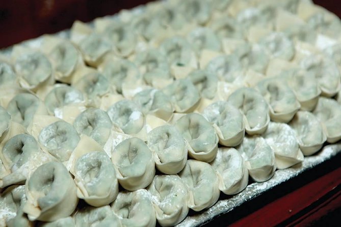 Small Group Kowloon Michelin Rated Street Food and Culture Tour - Authenticity and Value