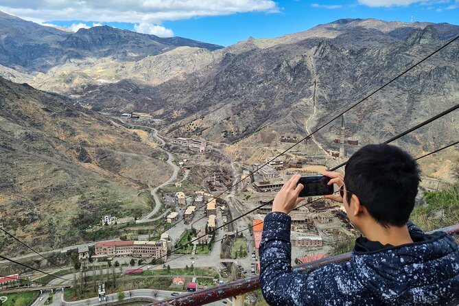 Small Group Tour to Armenia With Lunch in a Local Family - Guided Experience