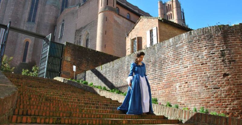 Stroll With Madame De Lapérouse in 18th-Century Albi - Theatrical Experience With Madame De Lapérouse