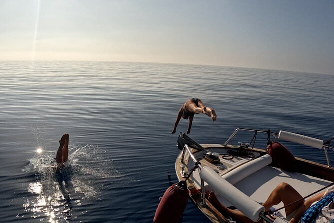 Sunset Boat Tour to Cinque Terre With Aperitif on Board - Meeting and Pickup Information