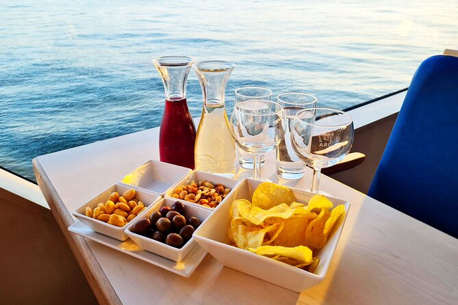 Sunset Cruise on Tagus River With Welcome Drink Included - Meeting and Pickup Information