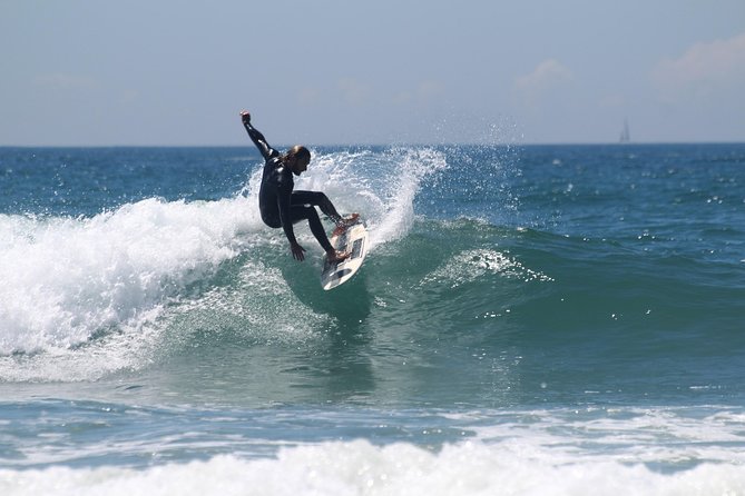 Surf Lesson for Beginners - Private Groups - Whats Included
