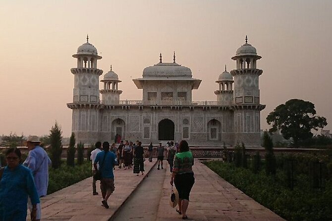 Taj Mahal and Agra Private Car Tour from Delhi with 5* Lunch - The Sum Up: Who Should Consider This Tour?