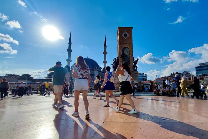 Taksim to Galata Walking Tour: Secret Passages & Local Hangouts - Witnessing the Transformation From Taksim to Galata