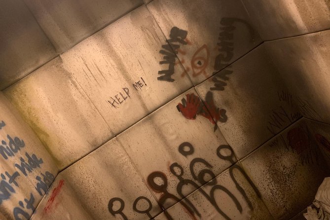The Asylum Escape Room - Immersive Storyline and Setting