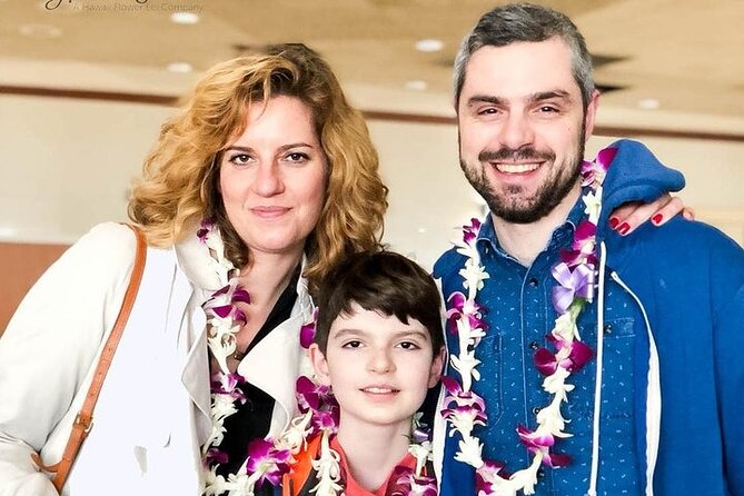 Traditional Airport Lei Greeting on Honolulu Oahu - Who Will Appreciate This Experience?