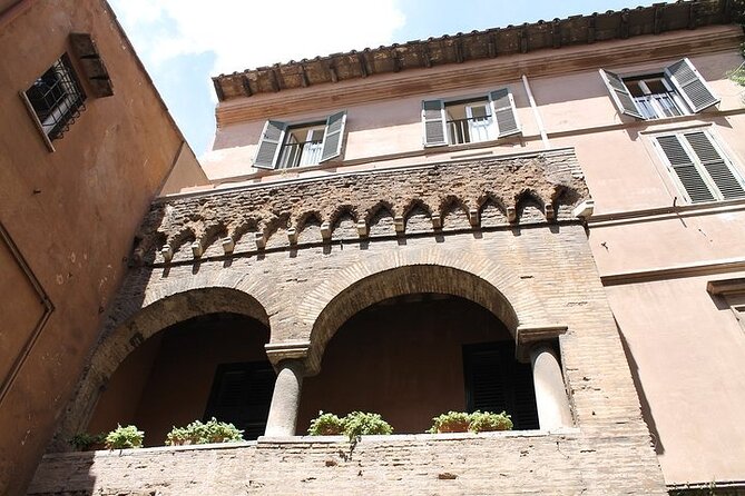 Trastevere and Jewish Ghetto Private Walking Tour - Strolling Along the Historic Ponte Sisto