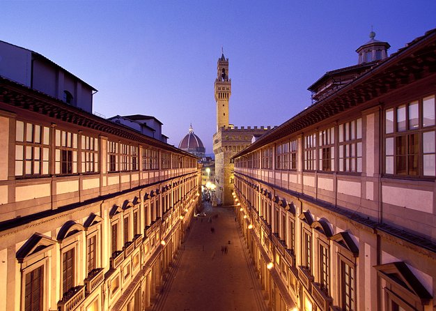 Uffizi Gallery Small Group Tour Review - Accessibility and Logistics