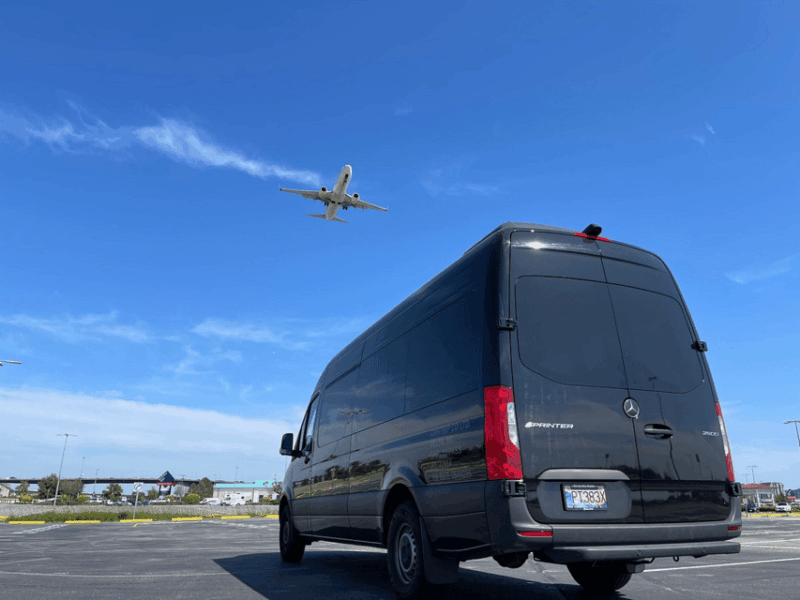 Vancouver: Airport (YVR) to Seattle Airport Private Shuttle - Who Should Consider This Service?