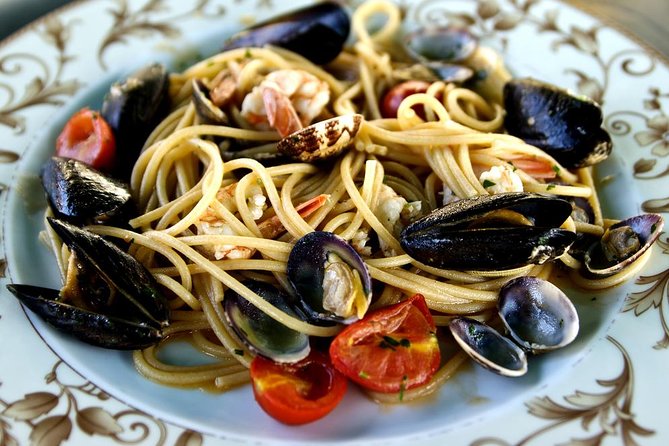 Venice Market and Cicchetti Semi-Private 6 People Food Experience - Whats Included in the Food Experience