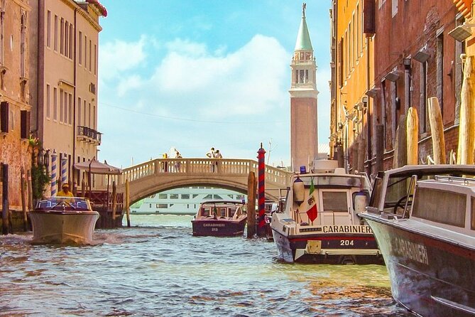 Venice : Private Custom Walking Tour With a Local Guide - Exploring Lesser-Traveled Neighborhoods