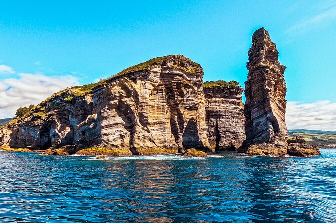Vila Franca Do Campo Around the Islet Guided Boat Tour - Coastal Boat Tour Experience