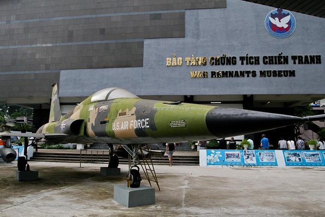 1-Day Ho Chi Minh City & Cu Chi Tunnels-Deluxe Group Of 10 Max - Who Should Consider This Tour?
