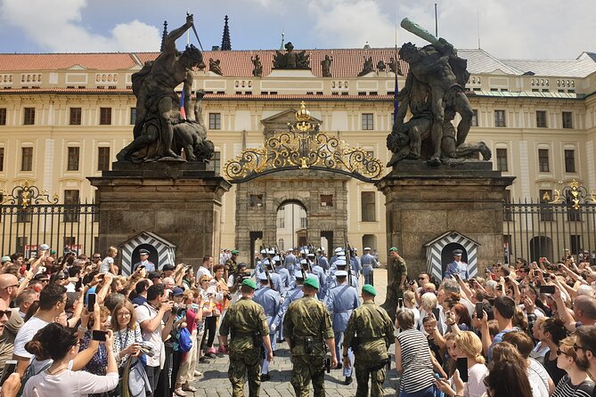 1-Hour Introductory Tour of Prague Castle With Fast-GET Admission Ticket - Meeting Point and Accessibility Details