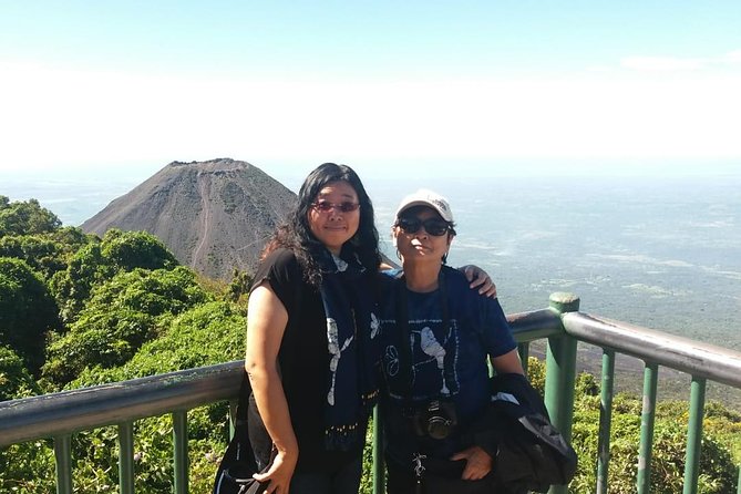 2 Different Sightseeing in 1 Day Tour - Volcanoes Park and Two Mayan Sites. - Exploring San Andres Mayan Site