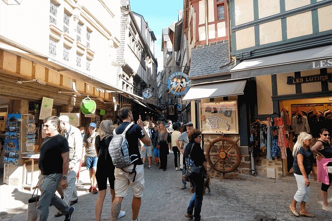 2-Hour Guided Walking Tour of the Mont Saint Michel - Independent Exploration of the Abbey