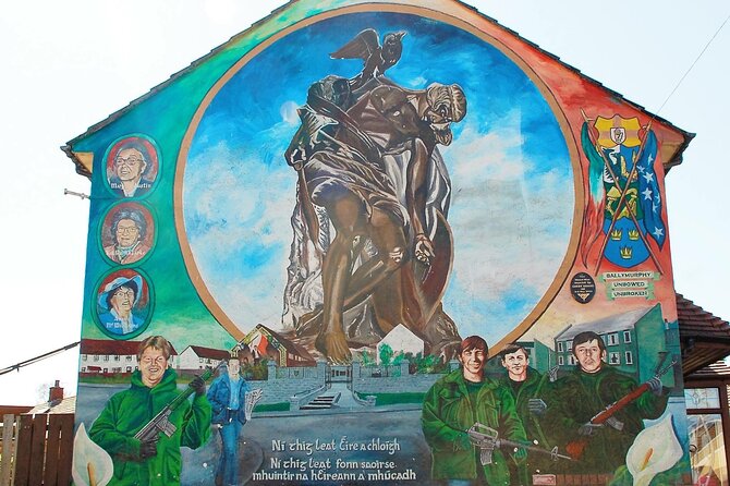 2 Hrs Belfast Unique History Terror & Mural Private Taxi Tour - Discovering the Powerful Murals