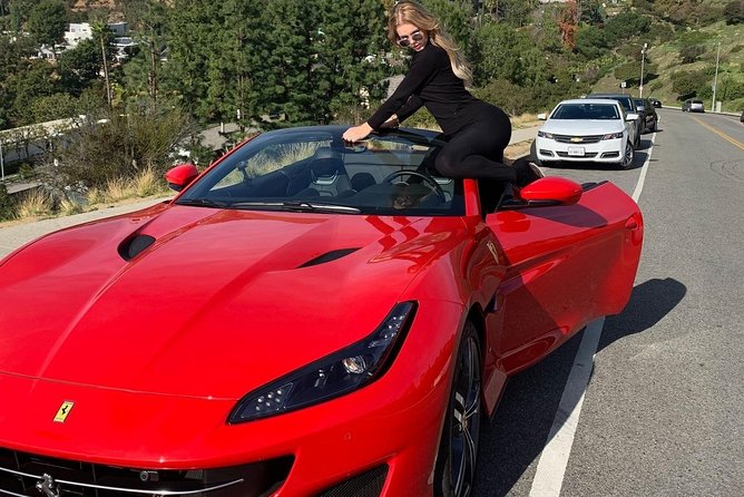 20 Minute Private Ferrari Drive: Hollywood Blvd to Sunset Blvd - Meeting Point and Accessibility Features