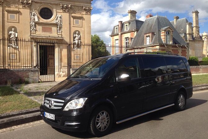3 Loire Castles Live Guided Small Group Trip by Minivan Winery - Recommendations and Tips
