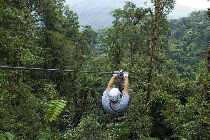 8-Days Costa Rica: Volcano, Tropical Jungles and Cloud Forests - Touring Tortuguero Town
