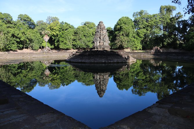 Angkor Wat Sunrise Tour: 2.5 Days with Tonle Sap Lake - Day 3: The Iconic Angkor Wat and More