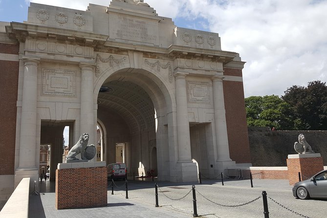 Australian Battlefields Private Tour in Flanders From Bruges - Group Size and Accessibility Information