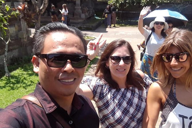 Bali Private Car Hire with an Experienced Driver - FAQs