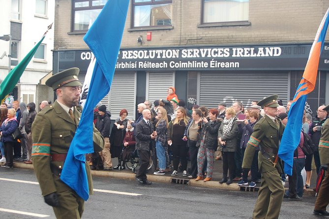 Belfast Original Taxi Drivers 2hr of the History of Terror Tour - The Troubles: A Historical Perspective