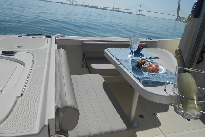 Boat and Fishing Trips in the Cadiz Bay - Fishing Trips: A Unique Experience on the Water